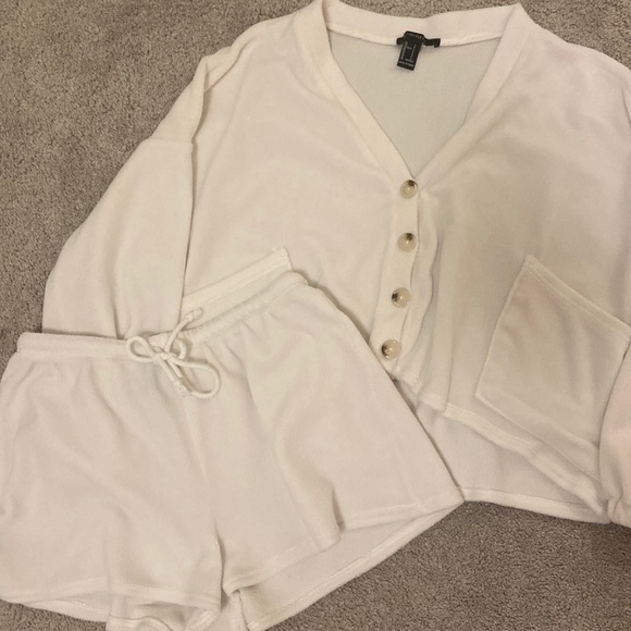 Forever 21 | Intimates & Sleepwear | Fuzzy Pj Set | Poshmark